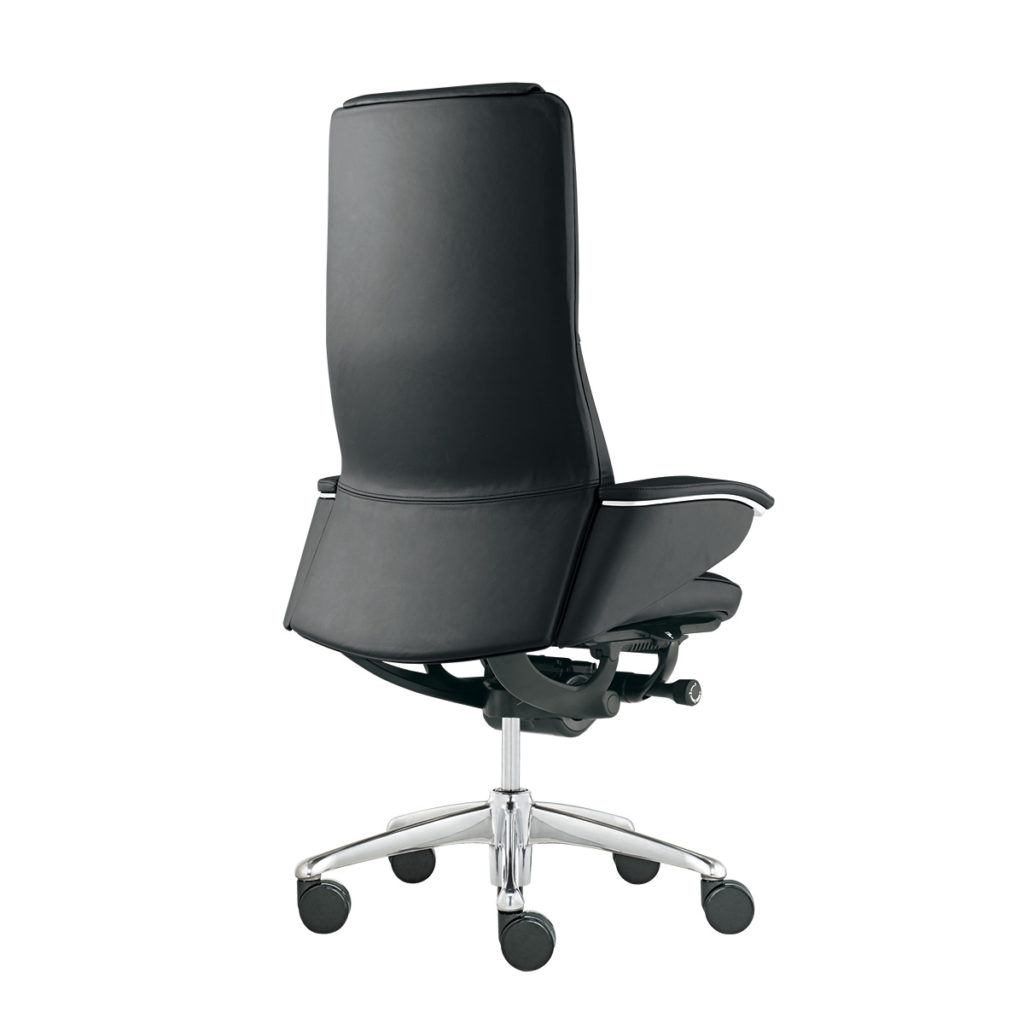 Contessa II – Okamura